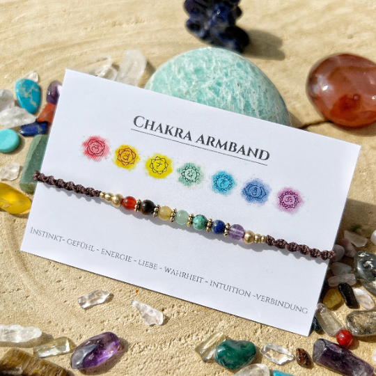Edles Chakra Armband mit Edelsteinen – Milu Arts and Macrame